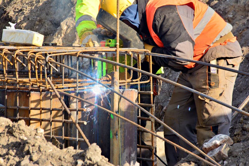 A Construction Worker . Construction Site Workers Editorial Stock Image ...