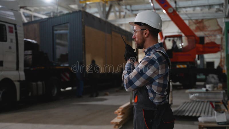 Construction Worker Coordinating Modular Home Loading Process Stock ...