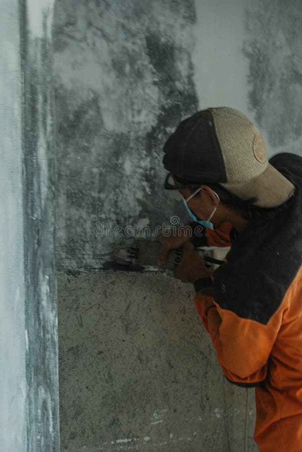 Construction Worker are Grinding the Walls Editorial Image - Image of ...