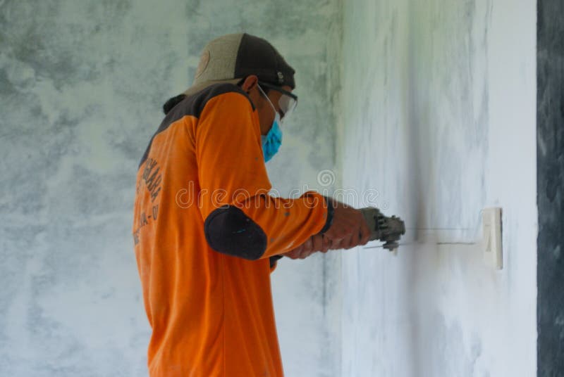Construction Worker are Grinding the Walls Editorial Image - Image of ...