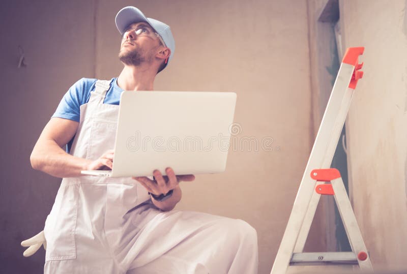 Construction Worker with Laptop Stock Photo - Image of display, support ...