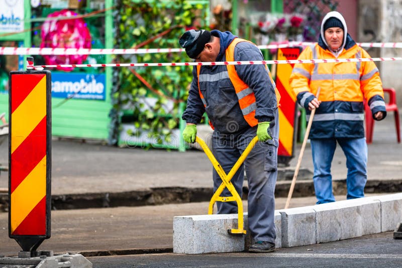 Construction Workers in Bucharest, Romania, 2021 Editorial Photo ...