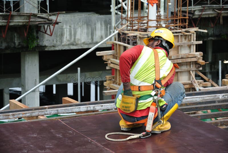 Construction Workers Fabricating Timber Form Work Editorial Stock Photo ...