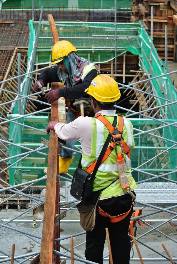 Construction Workers Fabricating Timber Form Work Editorial Stock Image ...