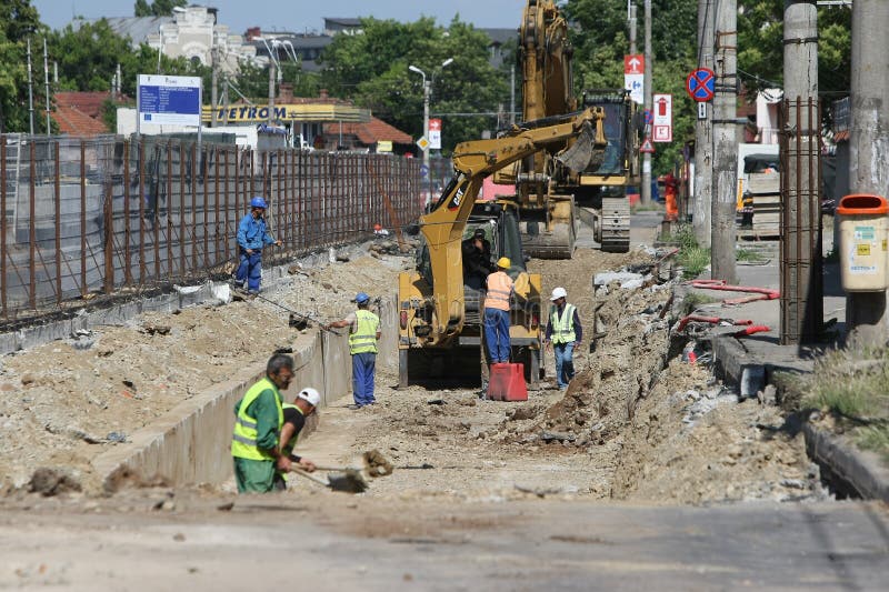 Construction workers editorial image. Image of workers - 76370855