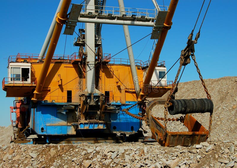Constructions of dragline stock photo. Image of landscape - 6989740