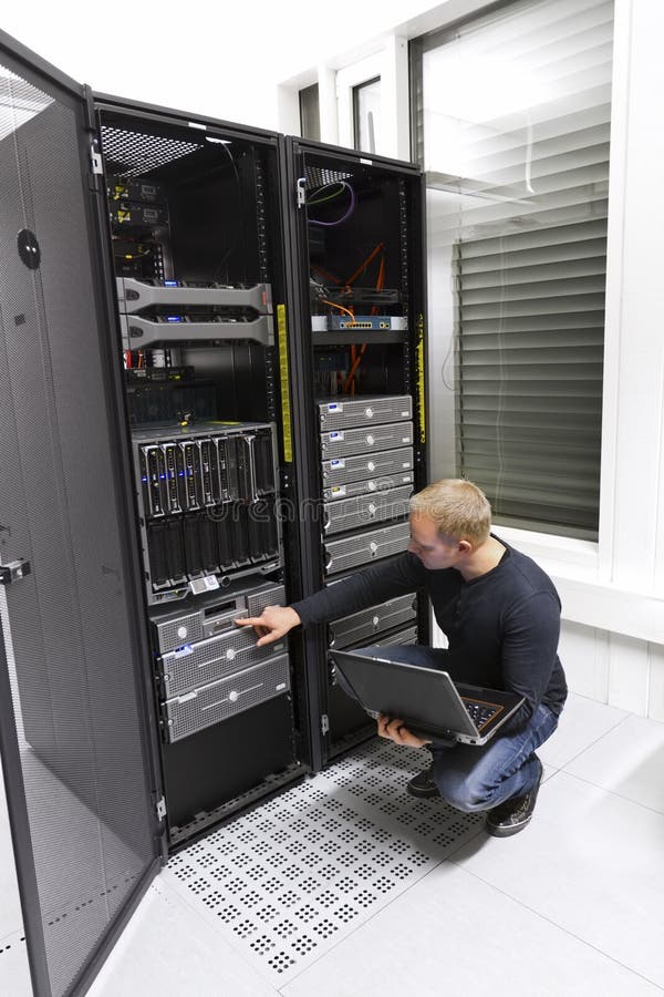 It Consultant in Data Center Stock Image - Image of adult, technology ...
