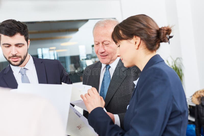 Consulting Team and Consultant Manager Stock Photo - Image of ...