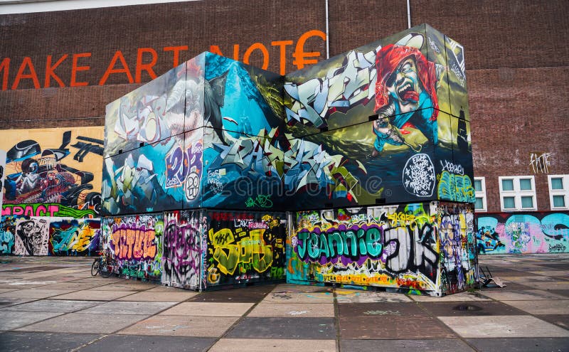 Container art editorial photo. Image of graffiti, containers - 215029011