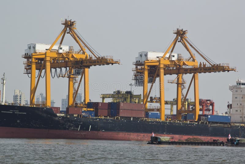 Container Cargo Freight Ship Editorial Photo - Image of cargo, town ...