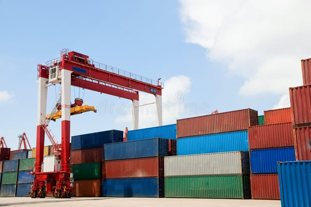 Container Cargo Ship Unloading Stock Image - Image of mechanized ...