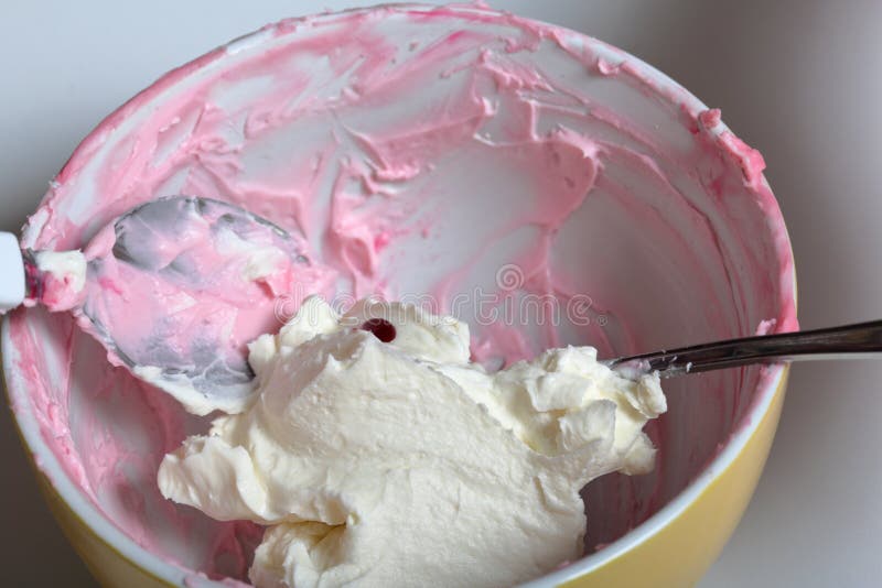 In the Container Cooked Cream. Cooking Cake, Decorated with a Cream of ...