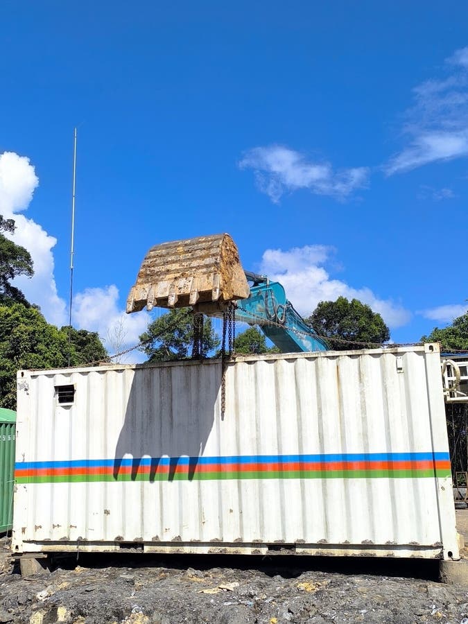 Container Lifting Processy 1 Stock Image - Image of lifting, process ...