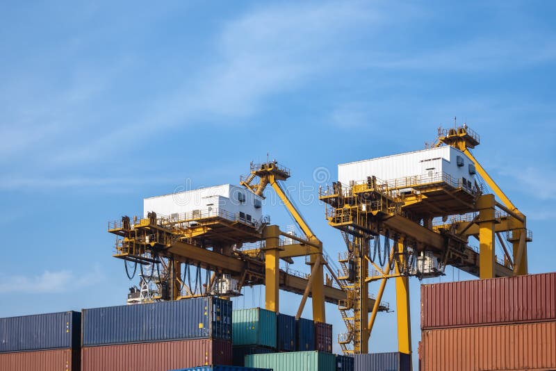 Container Loading Cargo Freight Shipping with Industrial Crane Import ...