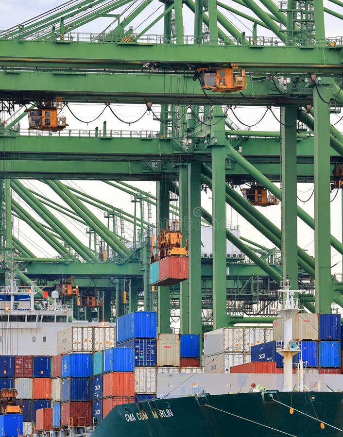 Container Loading and Unloading at Singapore Shipping Container ... Container Loading and Unloading at Singapore Shipping Container ...