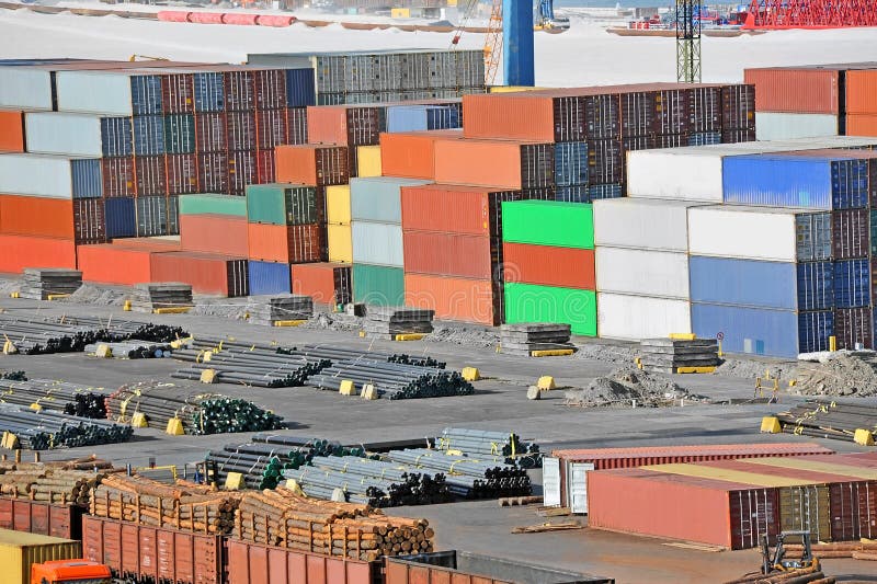 Container, Lumber and Train in Port Stock Image - Image of quayside ...