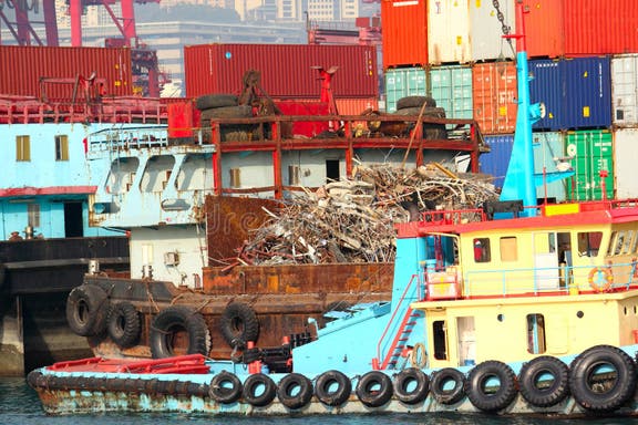 Scrap Metal Claw Ship Stock Photos - Free & Royalty-Free Stock Photos ...