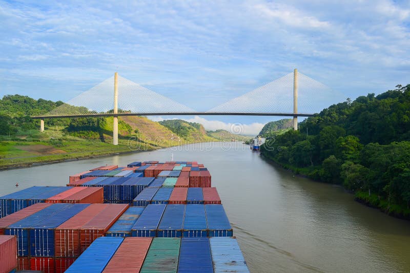 Container Ship Crossing the Panama Canal Under the Centennial Bridge ...