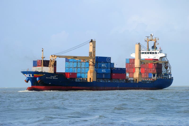 Container ship editorial image. Image of cargo, tanker - 48439250