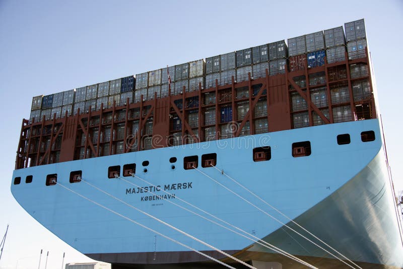 Container ship editorial stock photo. Image of maersk - 34991803