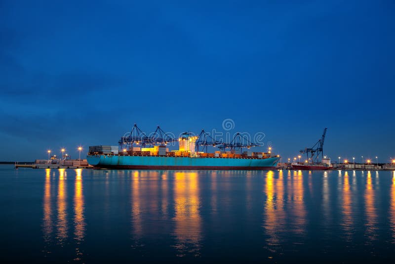 Container ship at night stock photo. Image of logistics - 32974994
