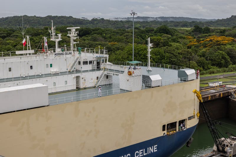 Container Ship in the Panama Canal Editorial Image - Image of gatun ...