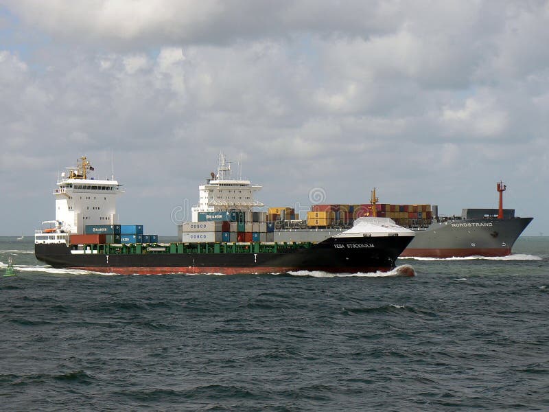 Container Ships Docked Close Up Editorial Photography - Image of harbor ...