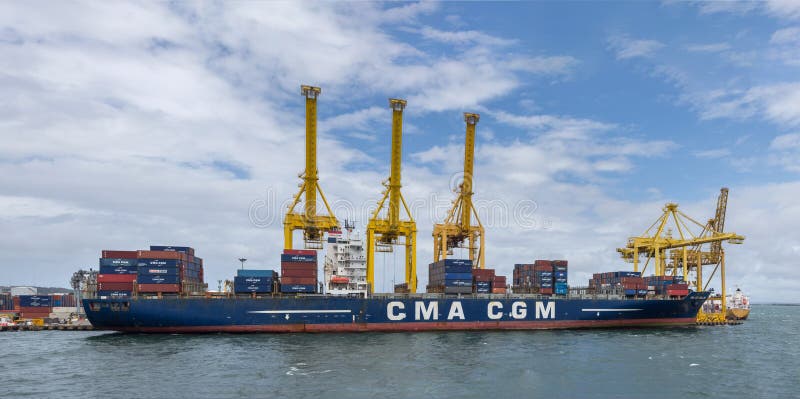 Container vessel in port editorial photo. Image of pear - 138931806