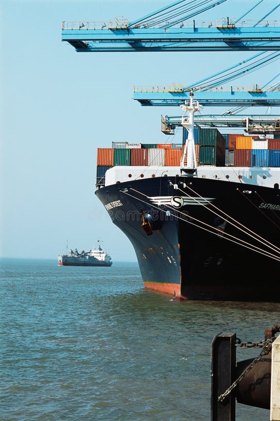 Indian Containers Loading at Jawaharlal Nehru Port JNPT Nhava Sheva ...