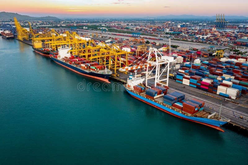 Containers Ship and Shipping Ports Cargo Logistic Freight Load ...