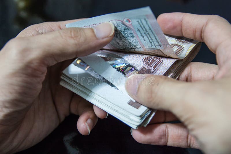 Contando Soldi, Soldi Tailandesi, Baht 1000 Fotografia Stock - Immagine ...