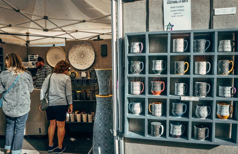 Contemporary Arts at Tempe Festival of Arts Editorial Stock Image ...