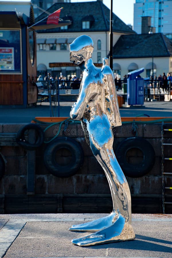 Contemporary Scuplture Of A Diver In Oslo Editorial Stock Photo - Image ...
