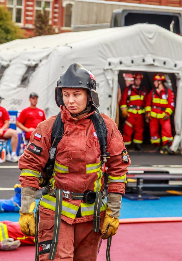 Contendiente Decepcionado De Scott Firefighter World Combat Challenge ...