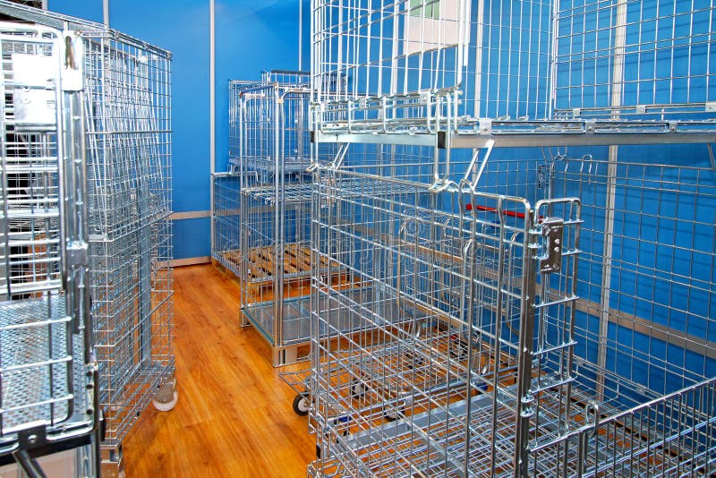 Contenitore Del Pallet Del Collegare Immagine Stock - Immagine di ...