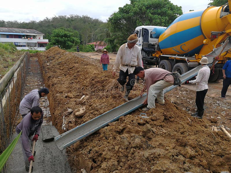 Continuous Concrete Casting, Thailand Editorial Image - Image of ...