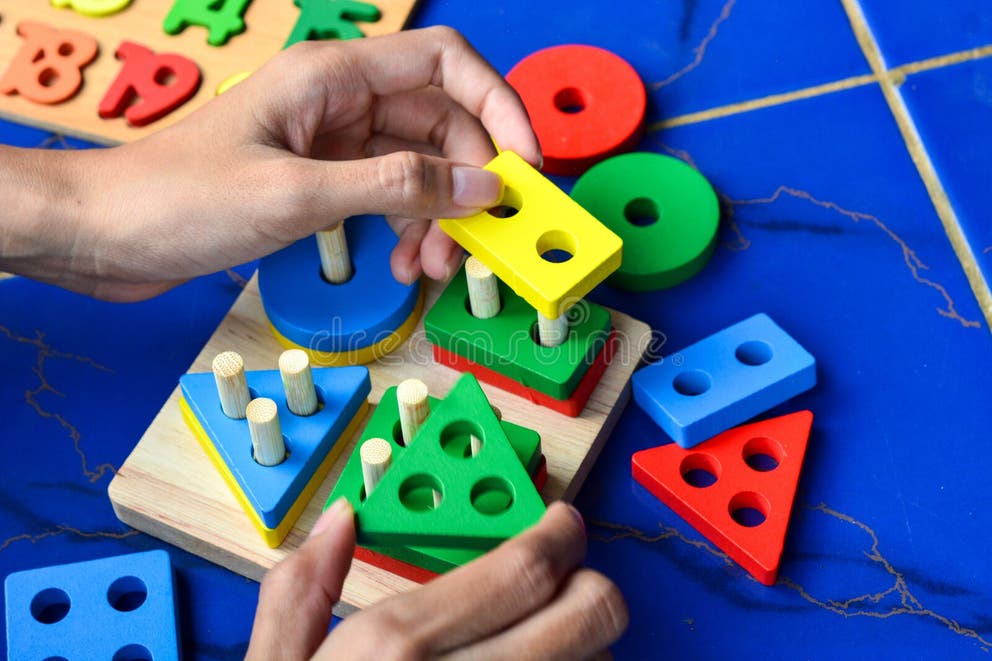 Continuous One Line Drawing a Puzzle Pieces Put Together and Some ...