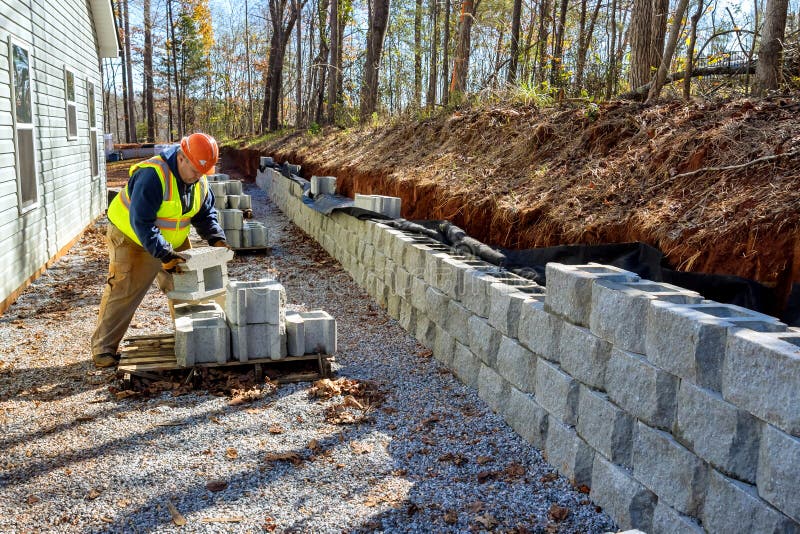 Laying Concrete Block Wall