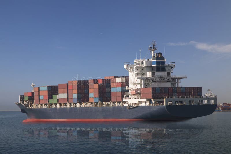 Cargo Container Ship editorial photography. Image of freight - 20198077