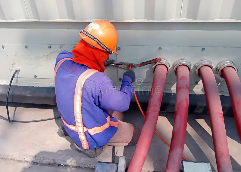 Switchgear Container Installation Stock Photos - Free & Royalty-Free ...