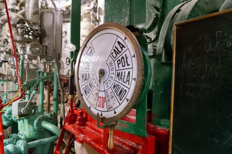 110 Speed Boat Engine Display Stock Photos - Free & Royalty-Free Stock ...