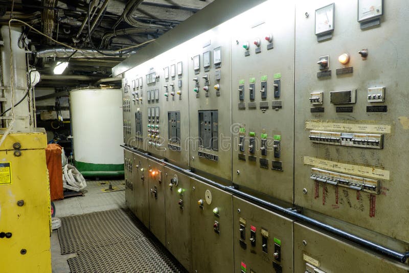 Control Room of a Extra Large Retro Ship Stock Image - Image of ...