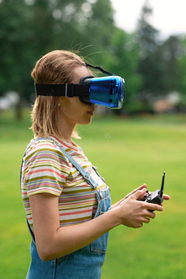 Control with Vr Points in a Quadrocopter in the Park. Concept of New ...