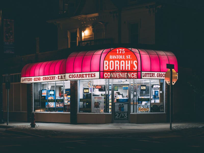 Convenience Store at Night, in Beverly, Massachusetts Editorial Stock ...
