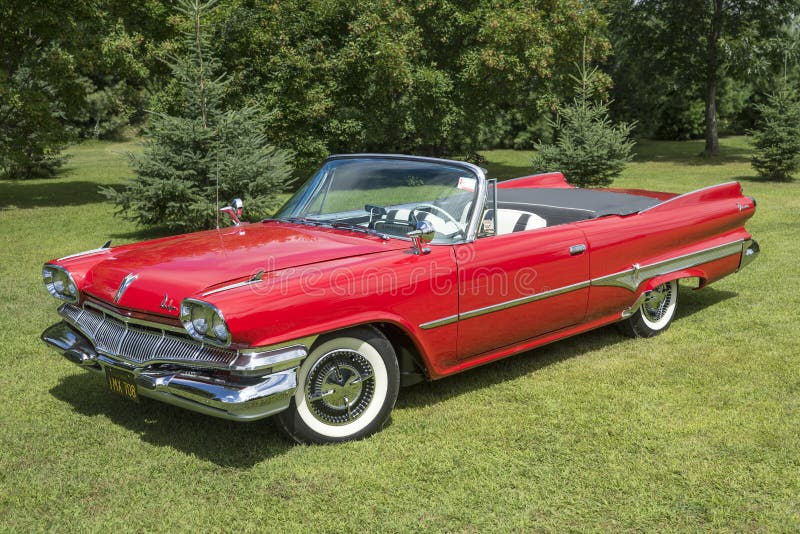 Dodge Phoenix Convertible 1 Editorial Image - Image of hood, mopar ...