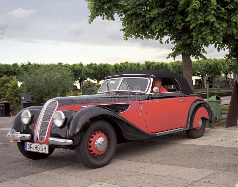 Convertible Do Carro Do Oldtimer De BMW Imagem de Stock Editorial ...