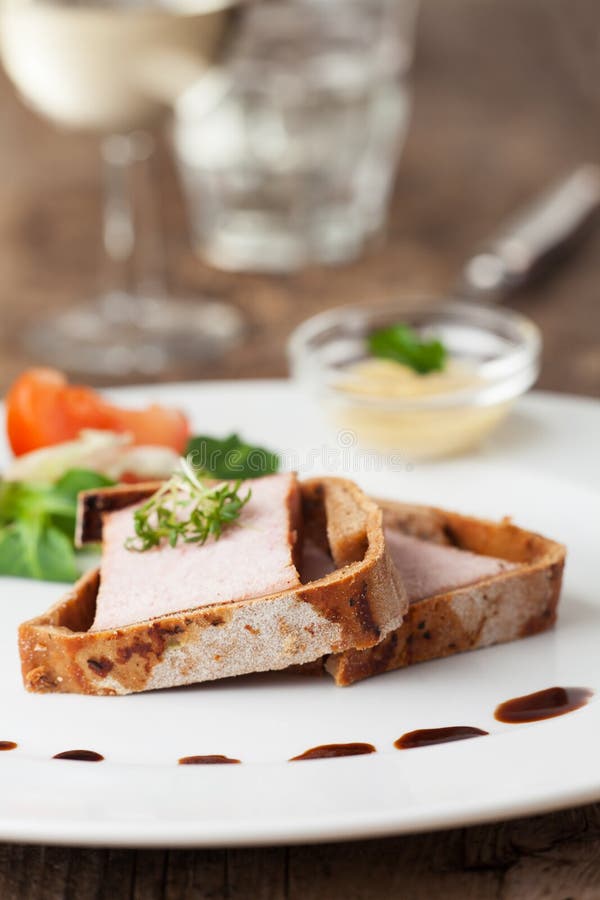 Cooked ham stock image. Image of meat, vegetable, plate - 32827887