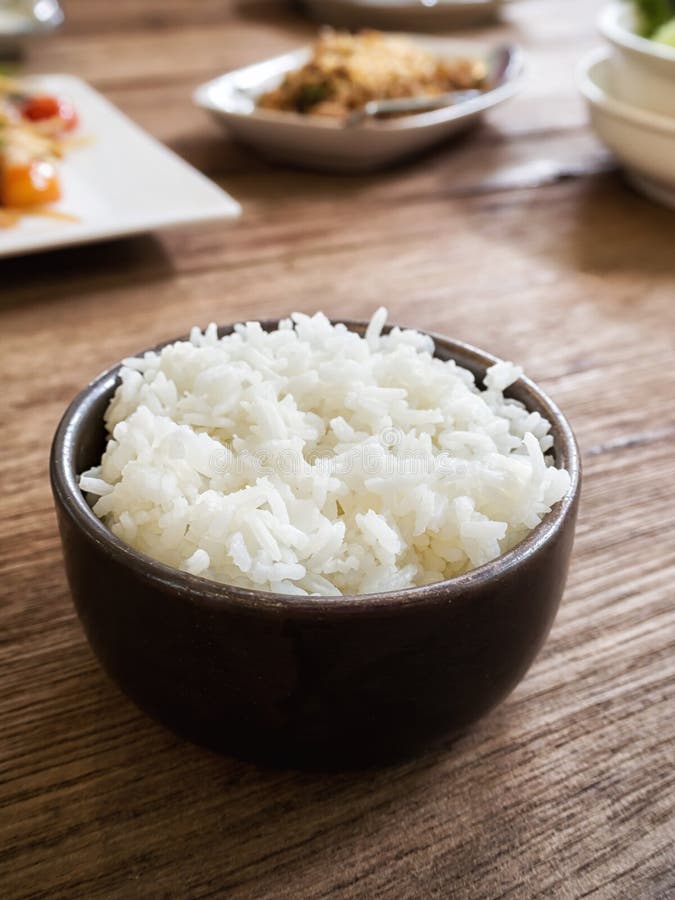 Cooked Jasmine Rice in a Bowl Stock Photo - Image of healthy, cereal ...