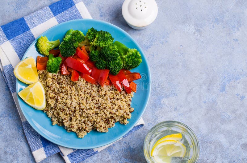 Cooked Multi Colored Quinoa Stock Photo - Image of grain, garnish ...