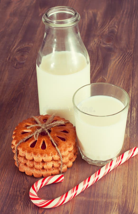 Cookie with milk stock image. Image of chocolate, dessert - 35512465